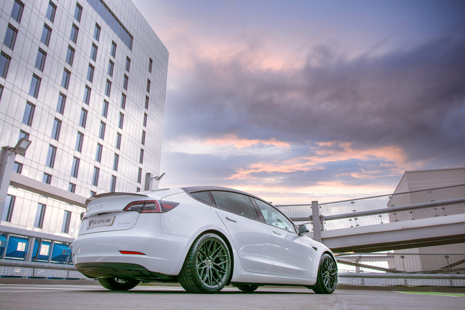 Braelin BR10 - EV STYLING | UK Styling for EV cars | Tesla alloys ...